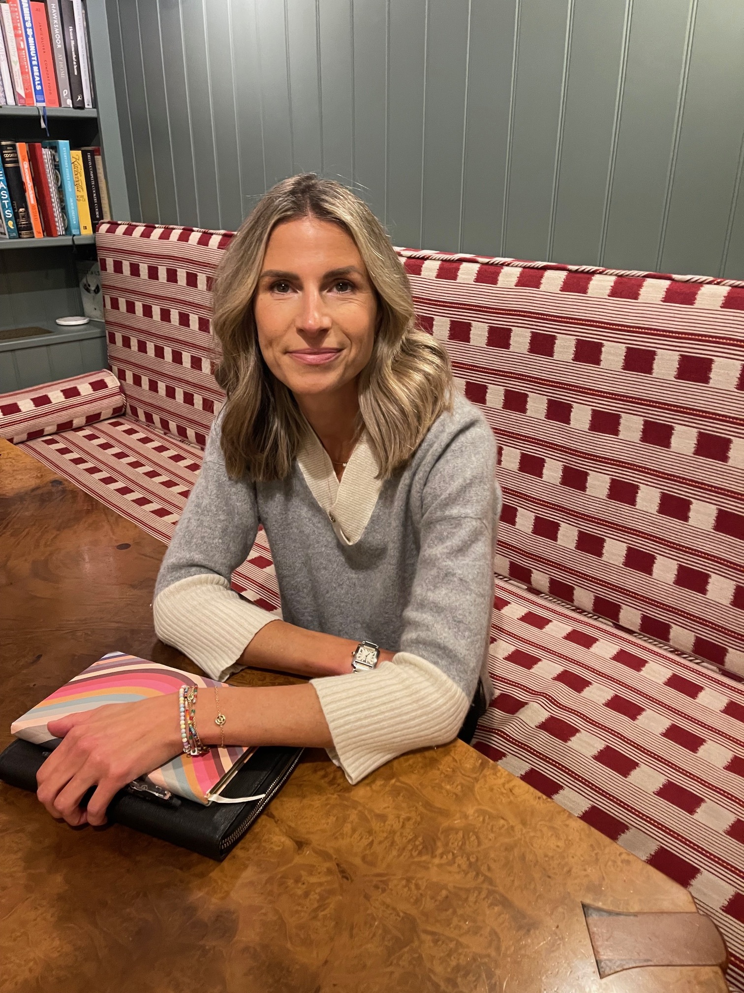 BECOME AWARE, INFORMED, UNBURDENED AND EMPOWERED – Coaching with Holly